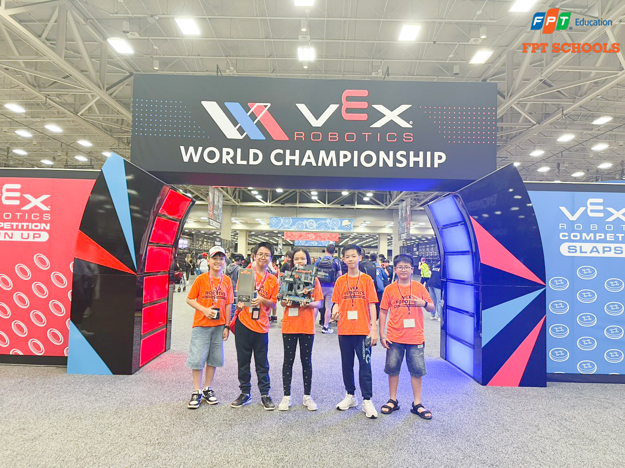 Học sinh FPT Schools chinh phục Giải Robotics lớn nhất thế giới trên đất Mỹ